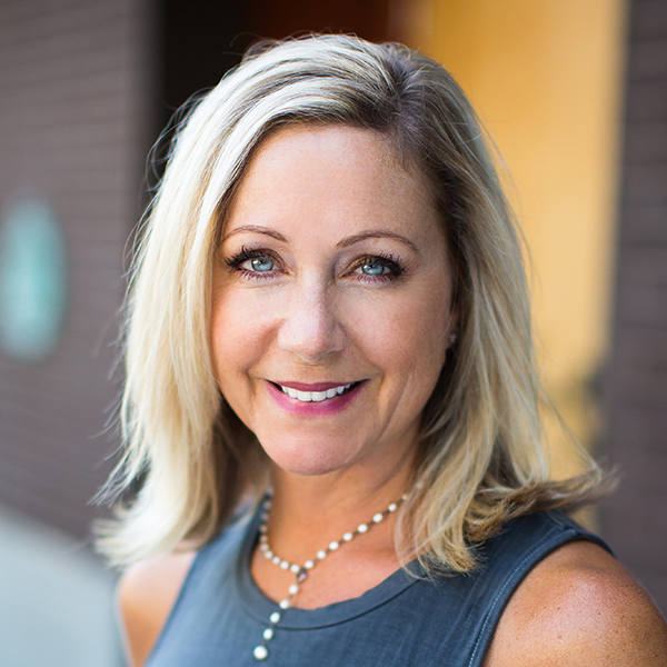 Janine Ward's Instagram, Twitter & Facebook on IDCrawl