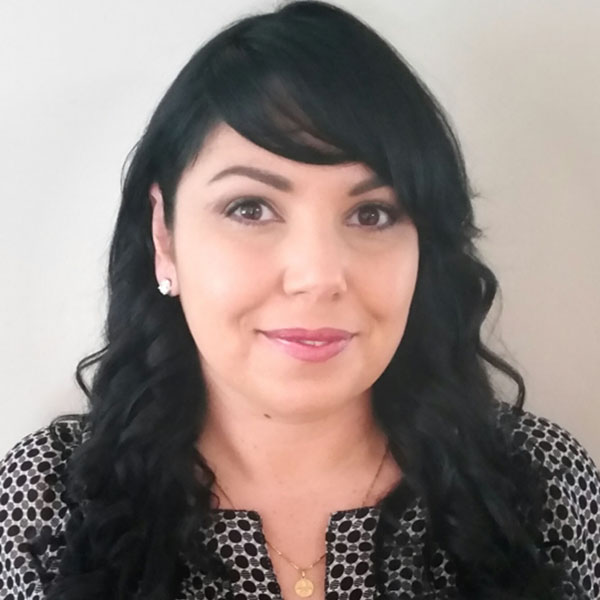 Alice Greliak - Featured Agent Magazine