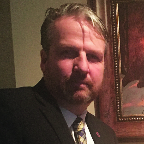 Liz Catalano, Chicago, Illinois - Featured Agent Magazine