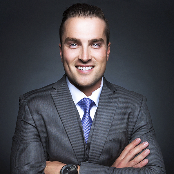 Taylor Loop, Temecula, CA - Featured Agent Magazine